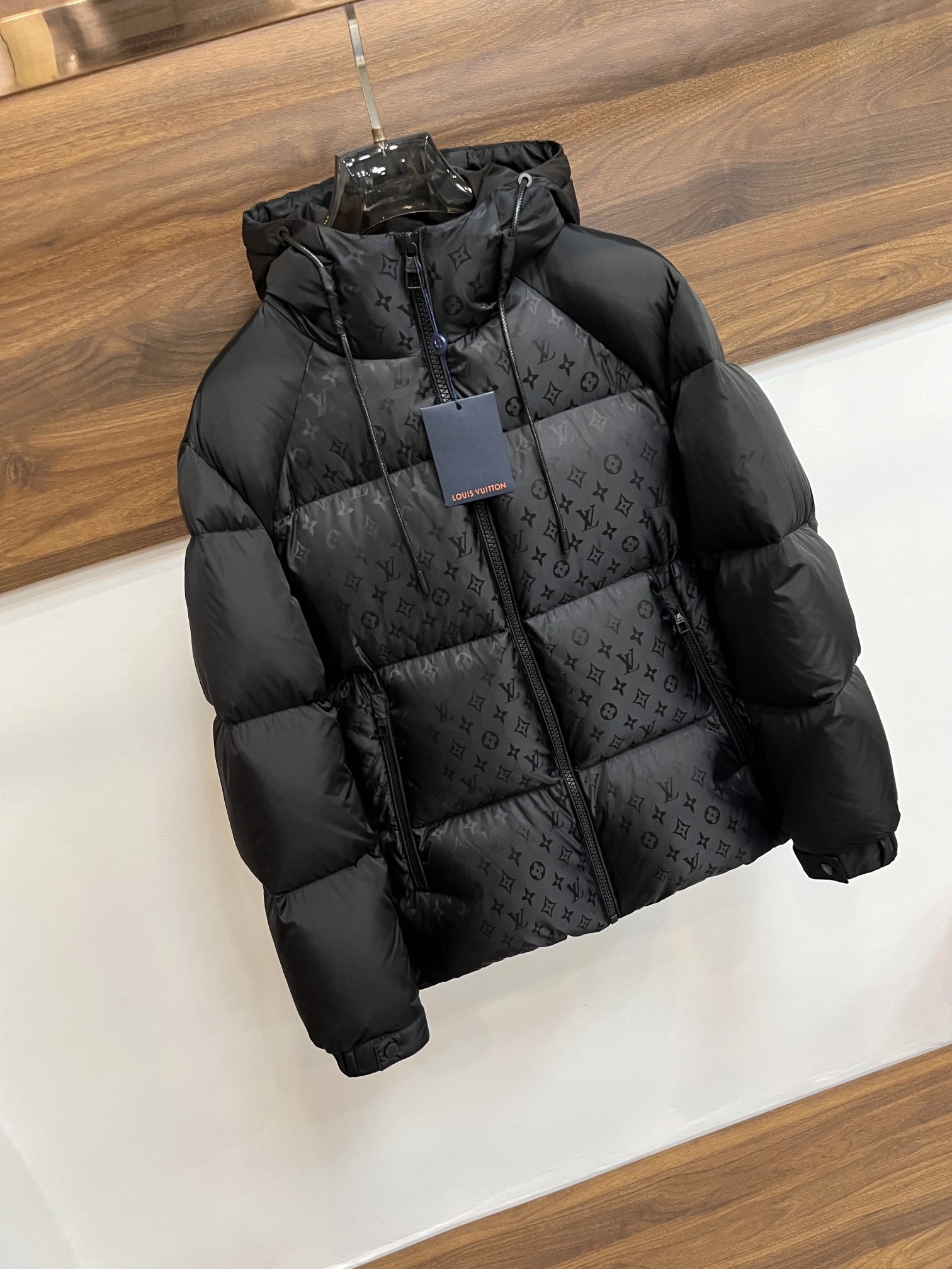 High fidelity Louis Vuitton Down Jackets