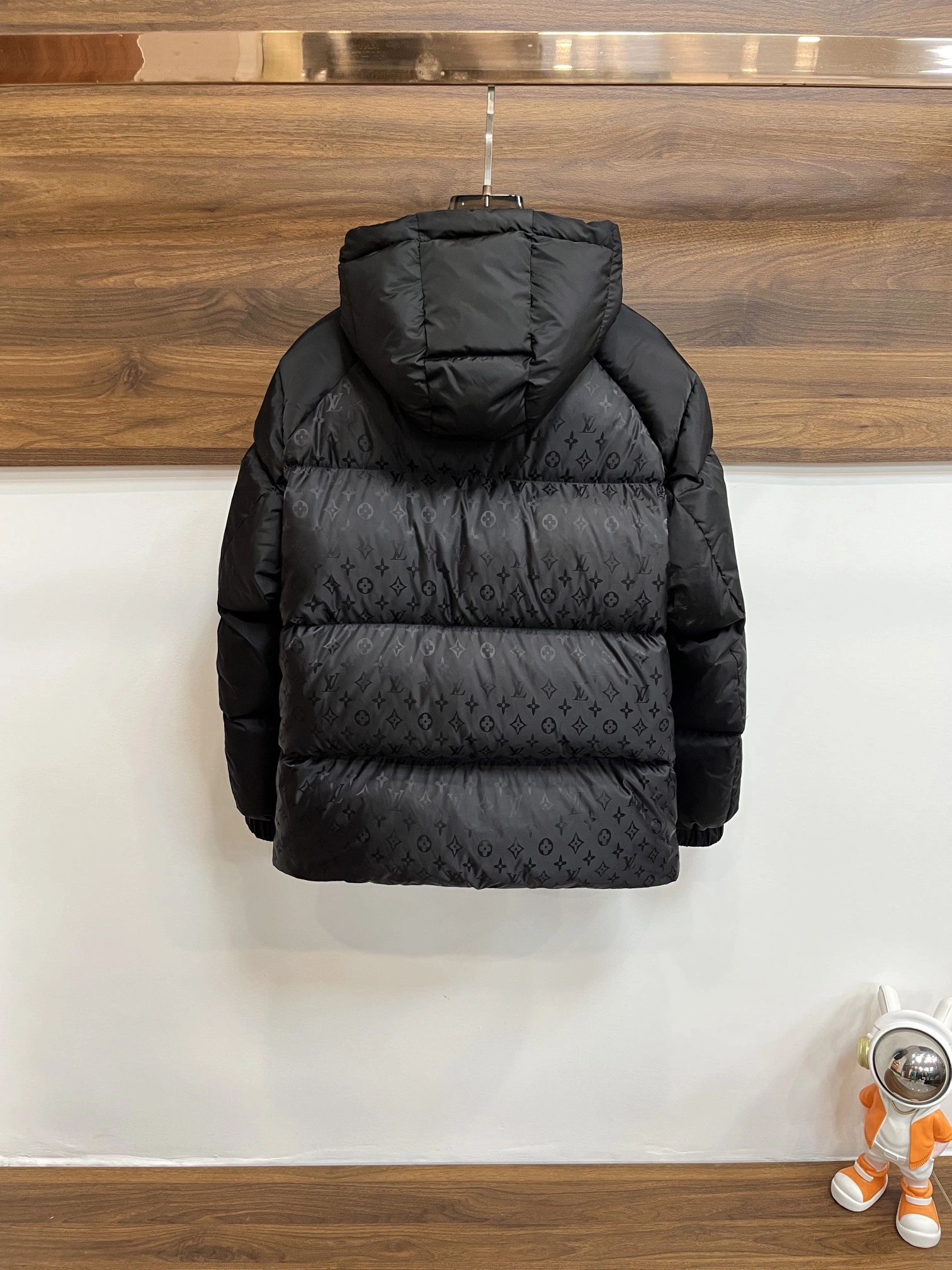 High fidelity Louis Vuitton Down Jackets