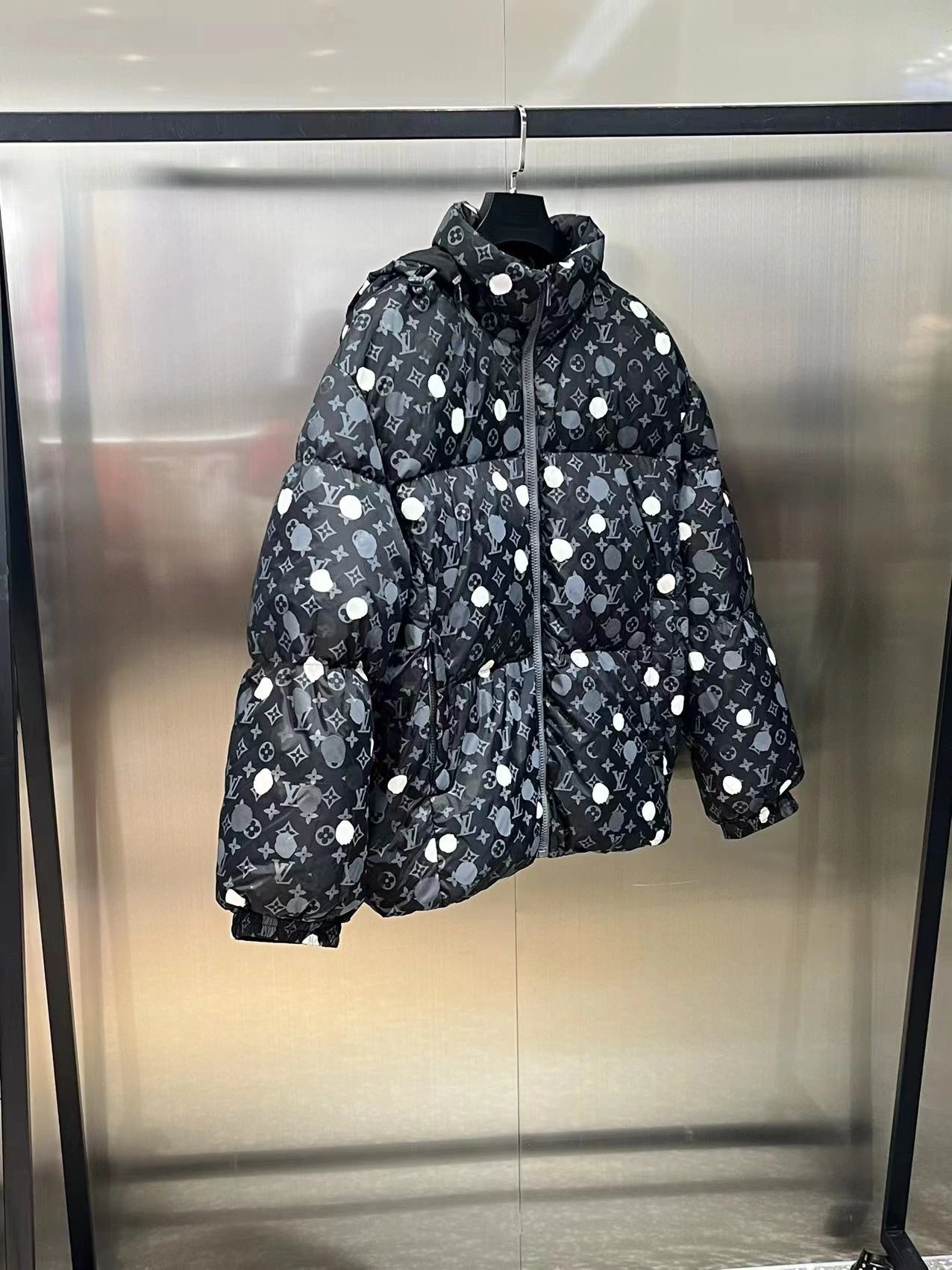 1:1 copy Louis Vuitton Down Jackets