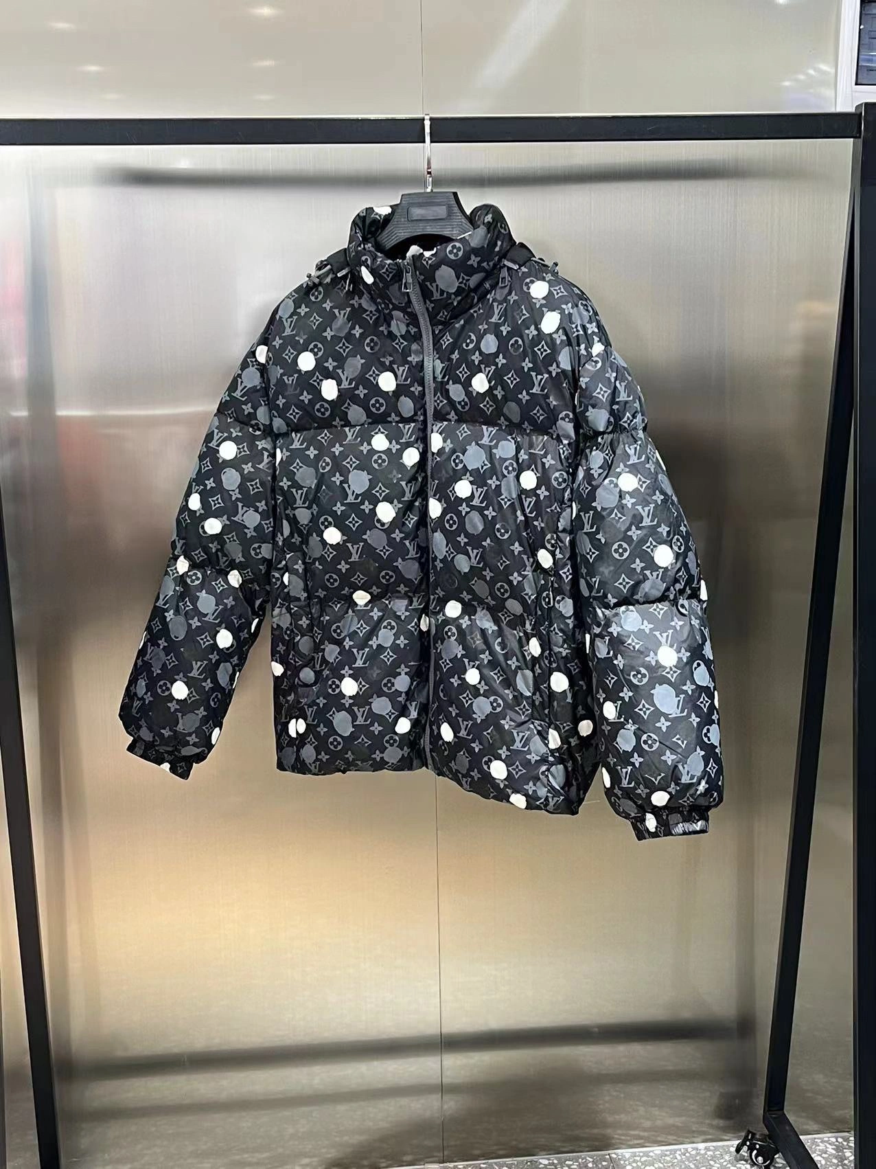 1:1 copy Louis Vuitton Down Jackets