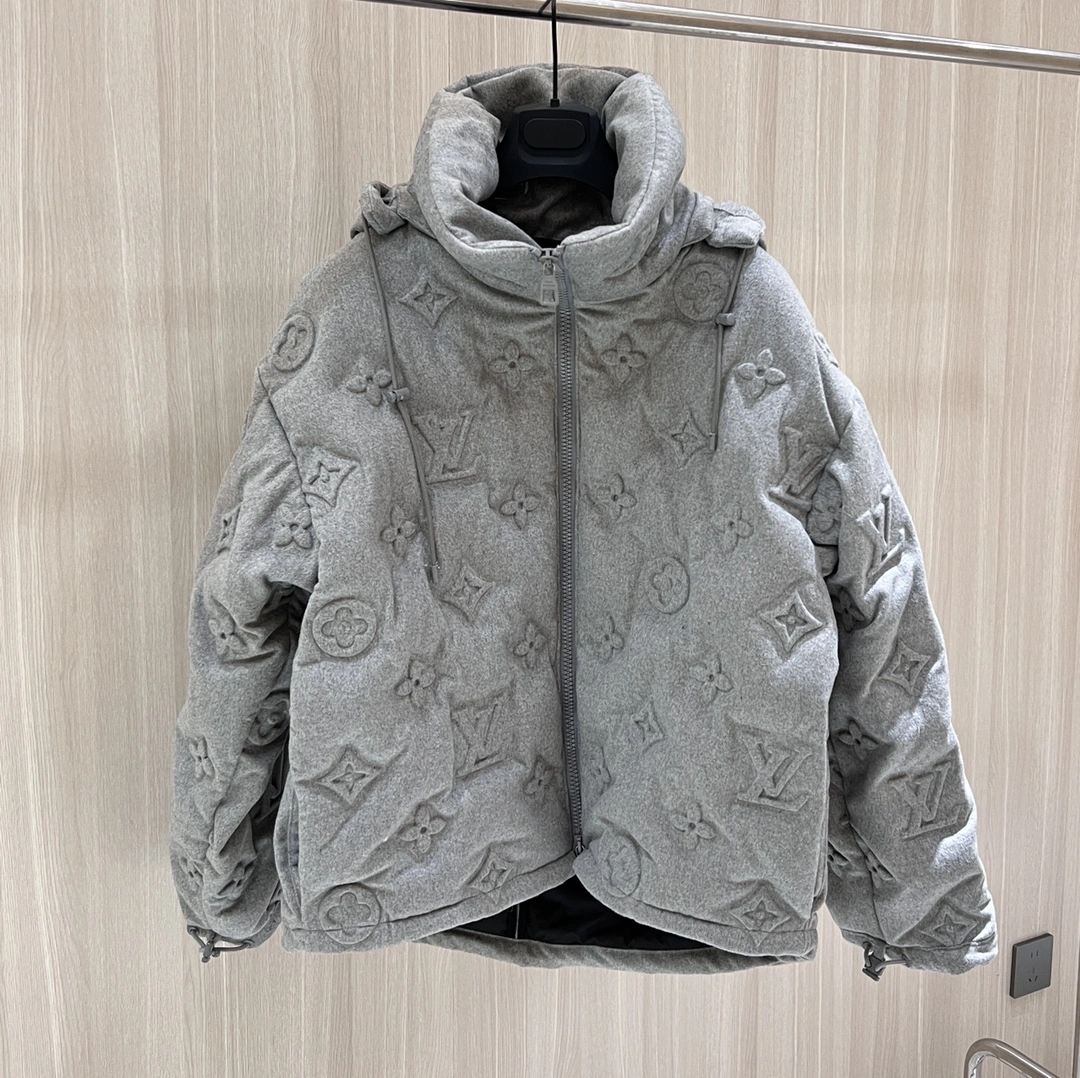Official Louis Vuitton Down Jackets