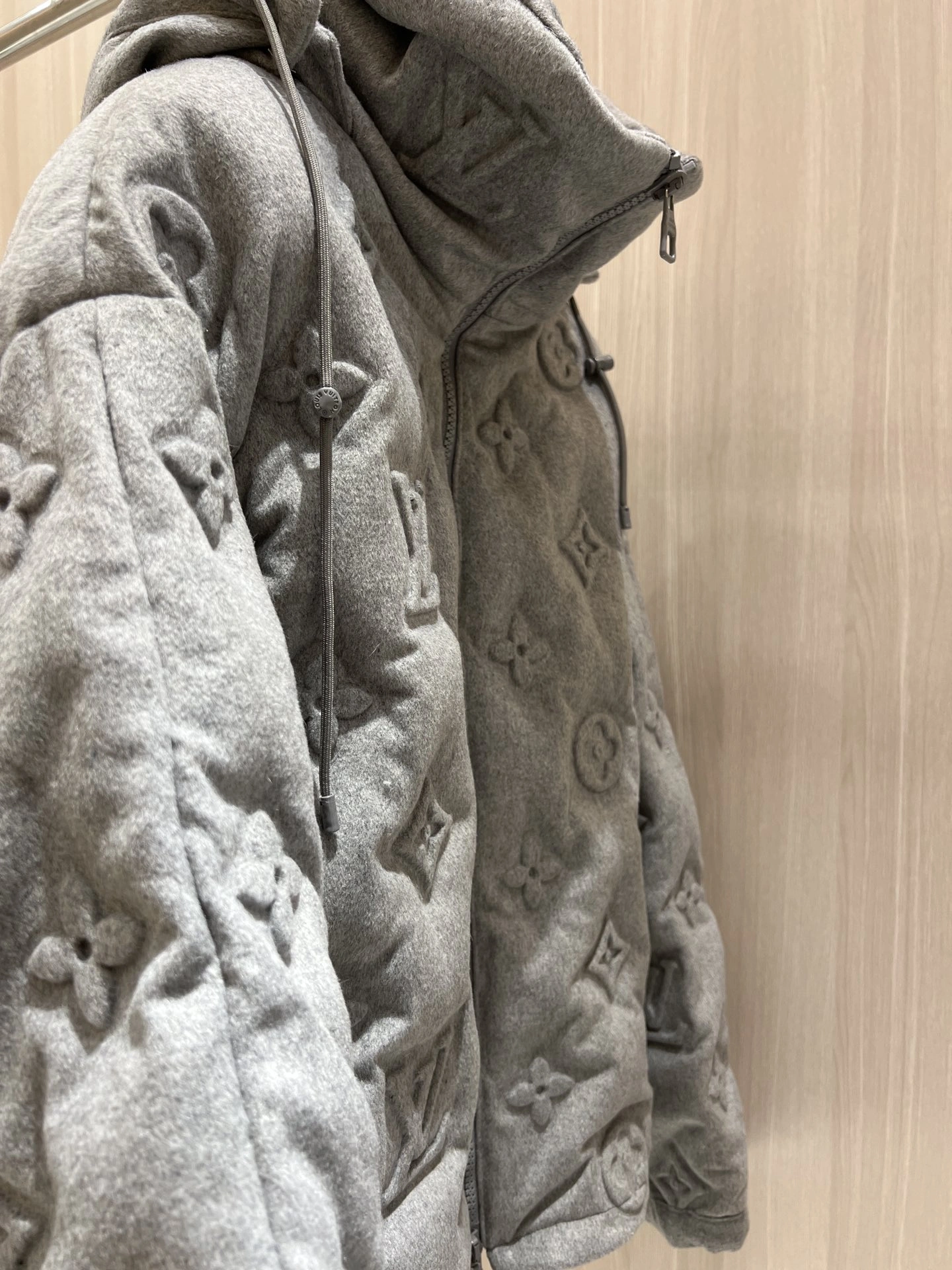 Official Louis Vuitton Down Jackets