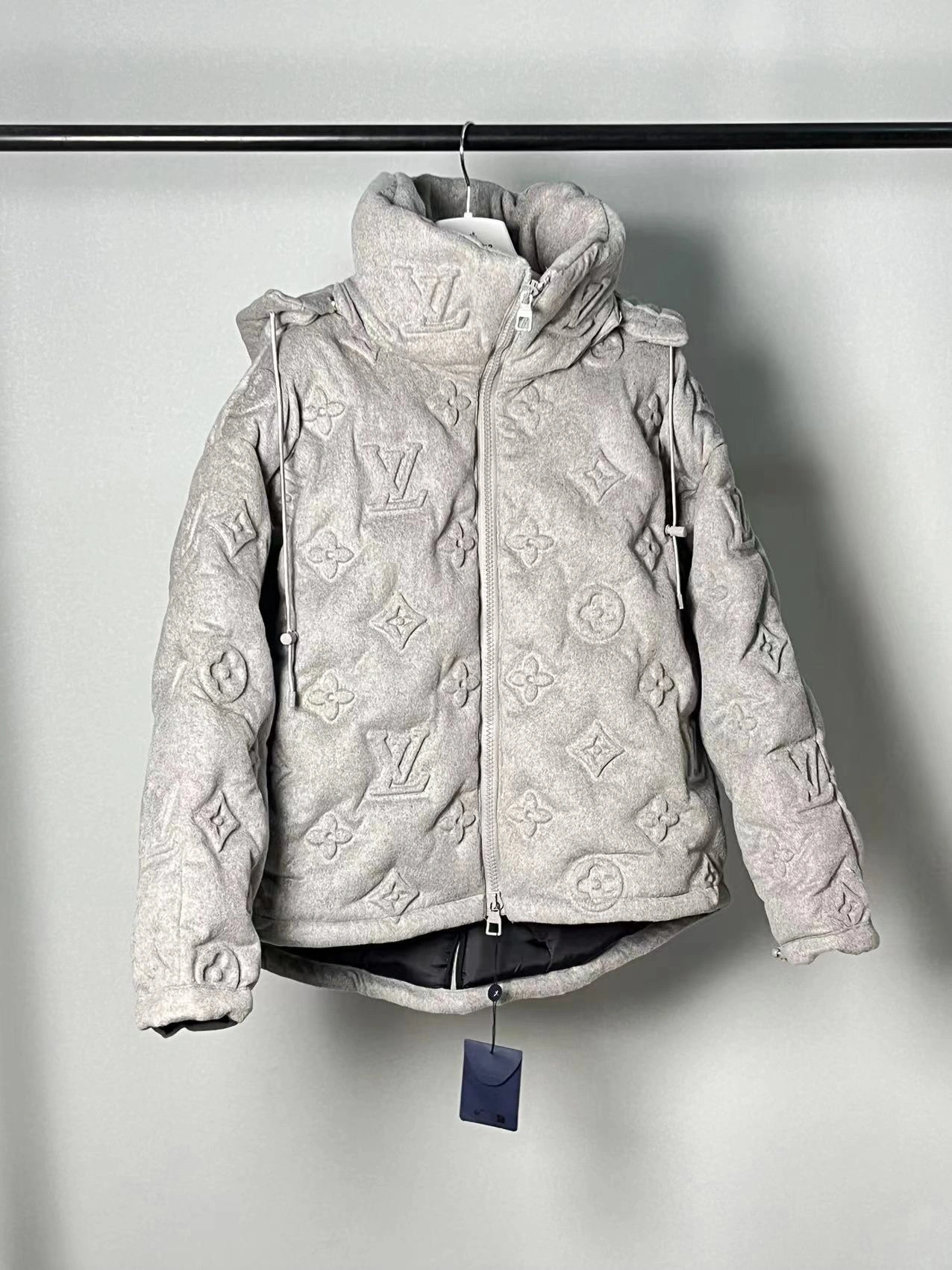 Value-priced Louis Vuitton Down Jackets