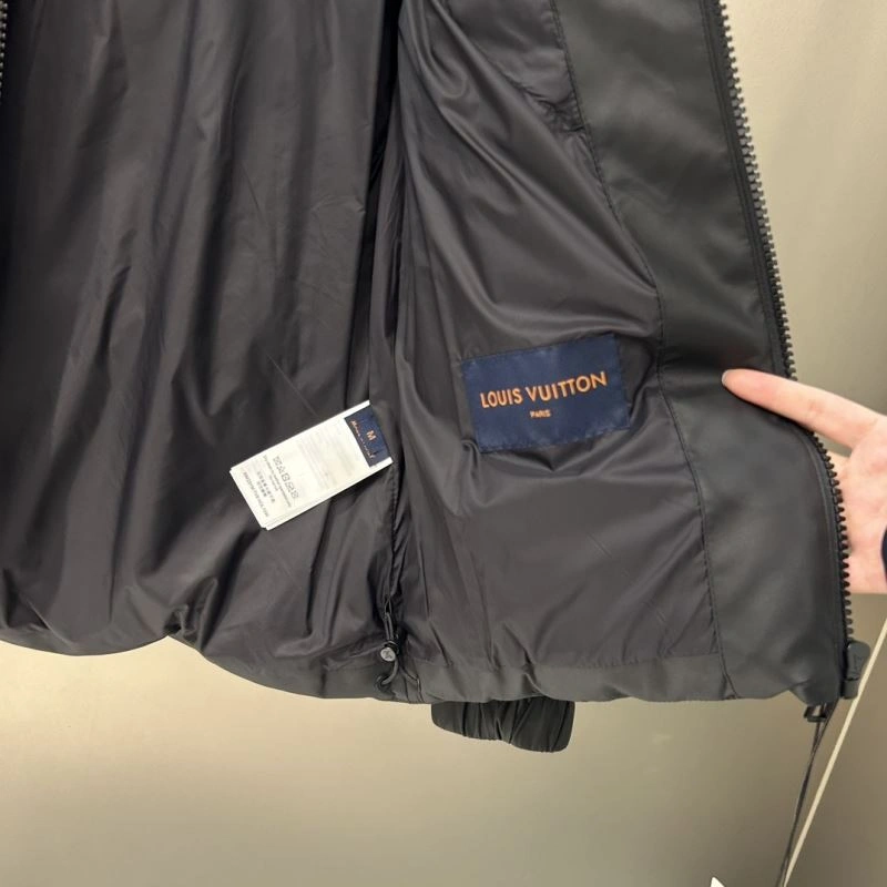 Top mirror Louis Vuitton Down Jackets