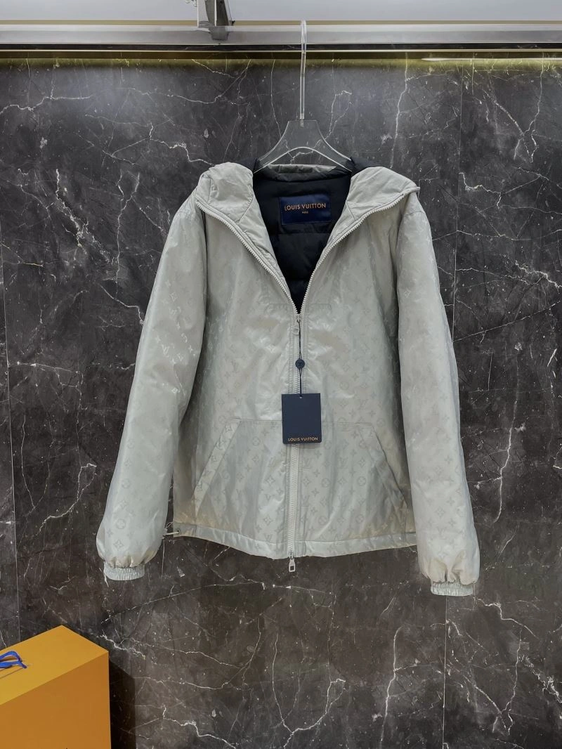 Accurate model Louis Vuitton Down Jackets