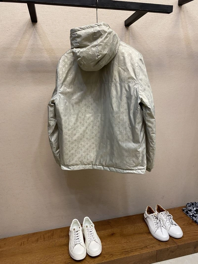 Accurate model Louis Vuitton Down Jackets