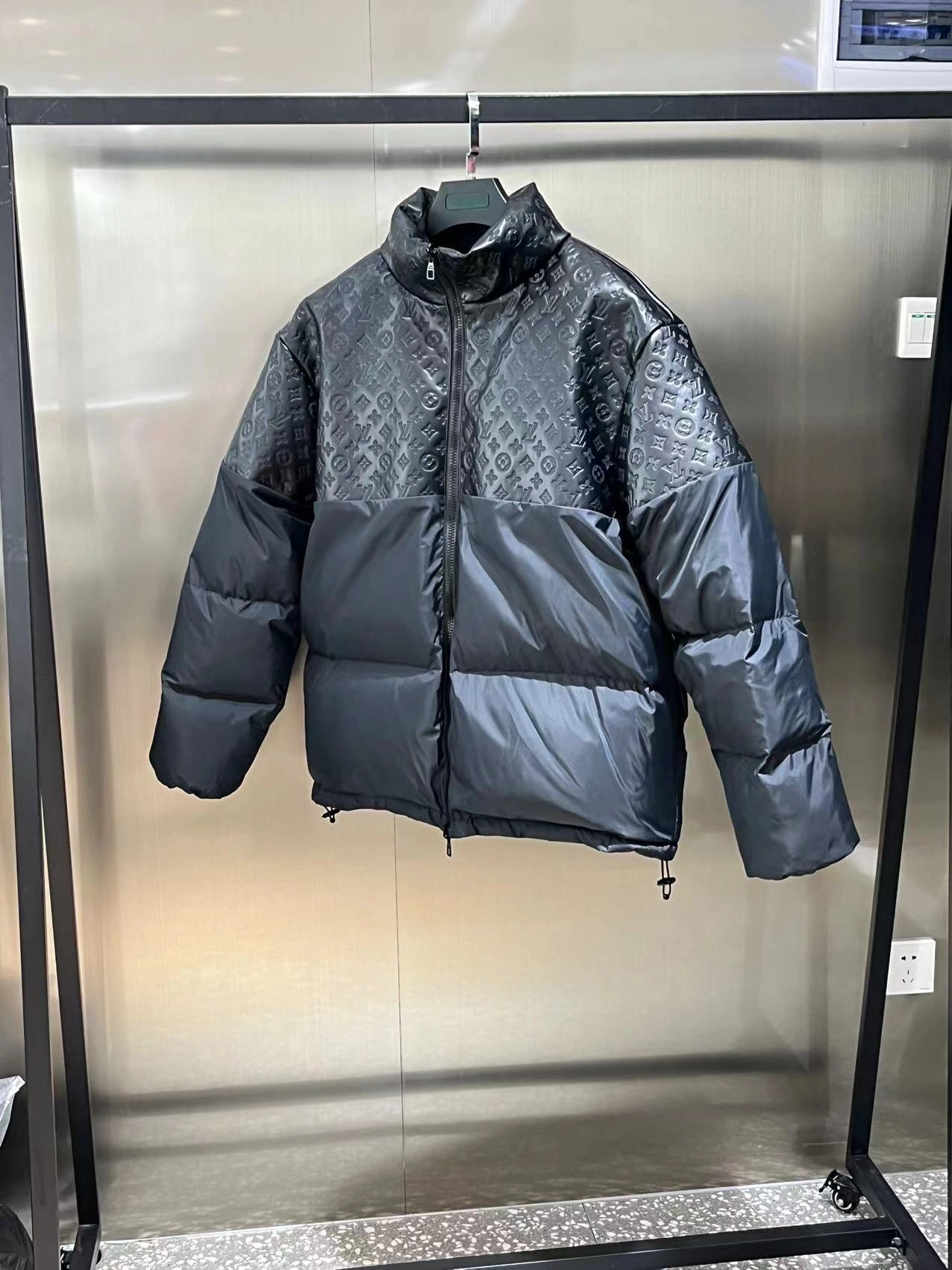 Reasonably priced Louis Vuitton Down Jackets