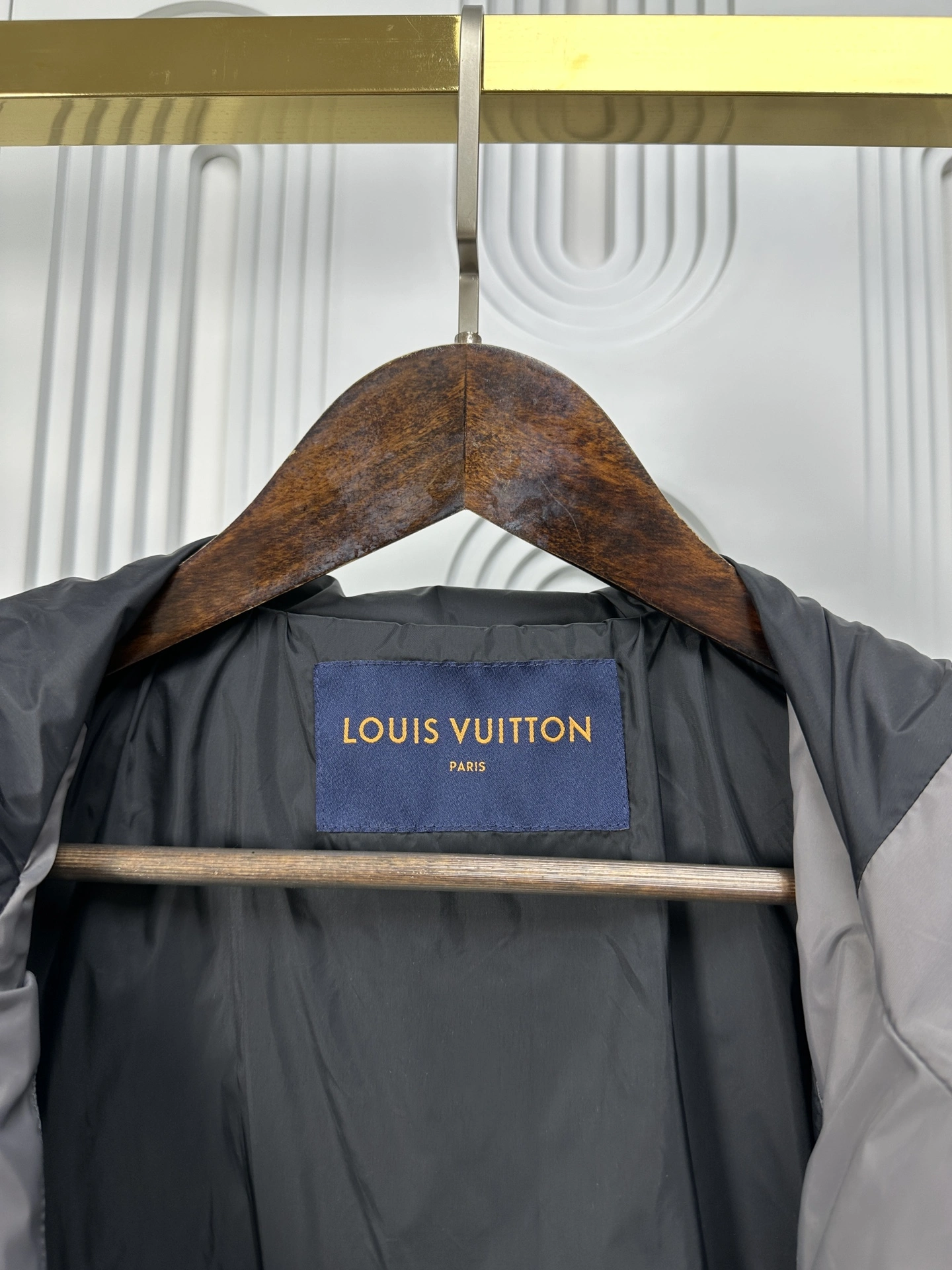 Inexpensive Louis Vuitton Down Jackets