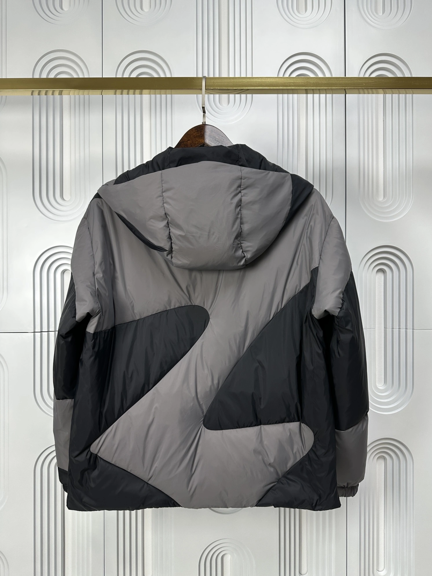 Inexpensive Louis Vuitton Down Jackets