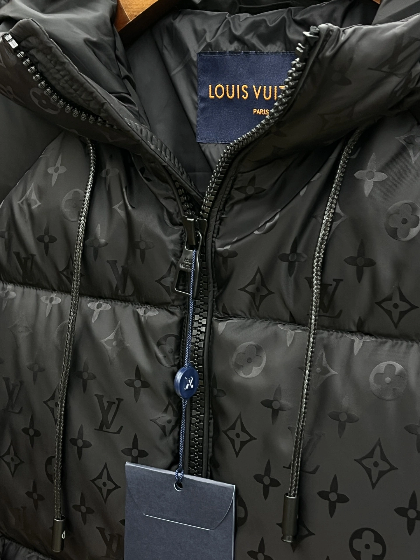 High accuracy Louis Vuitton Down Jackets