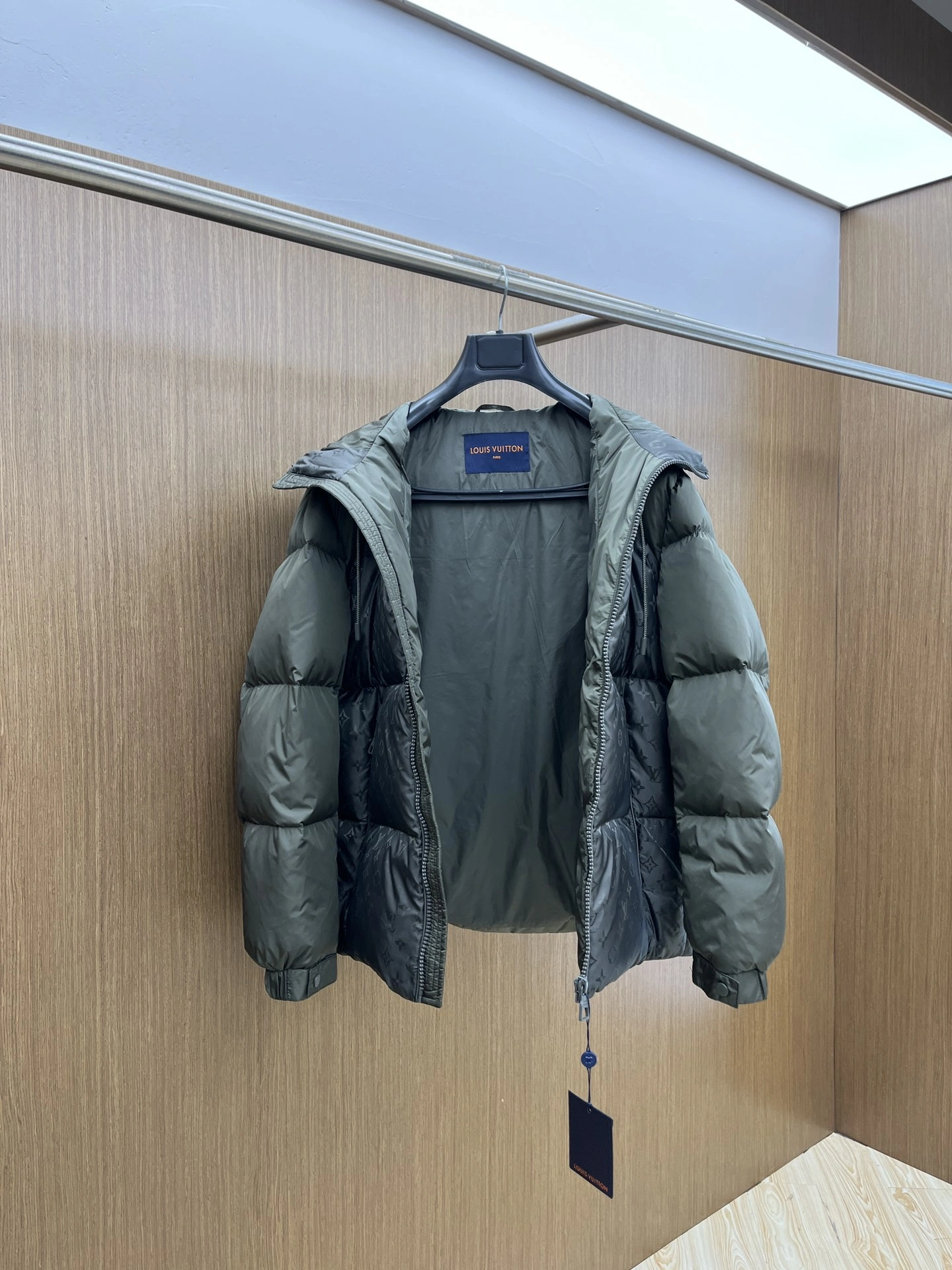 Affordable Louis Vuitton Down Jackets