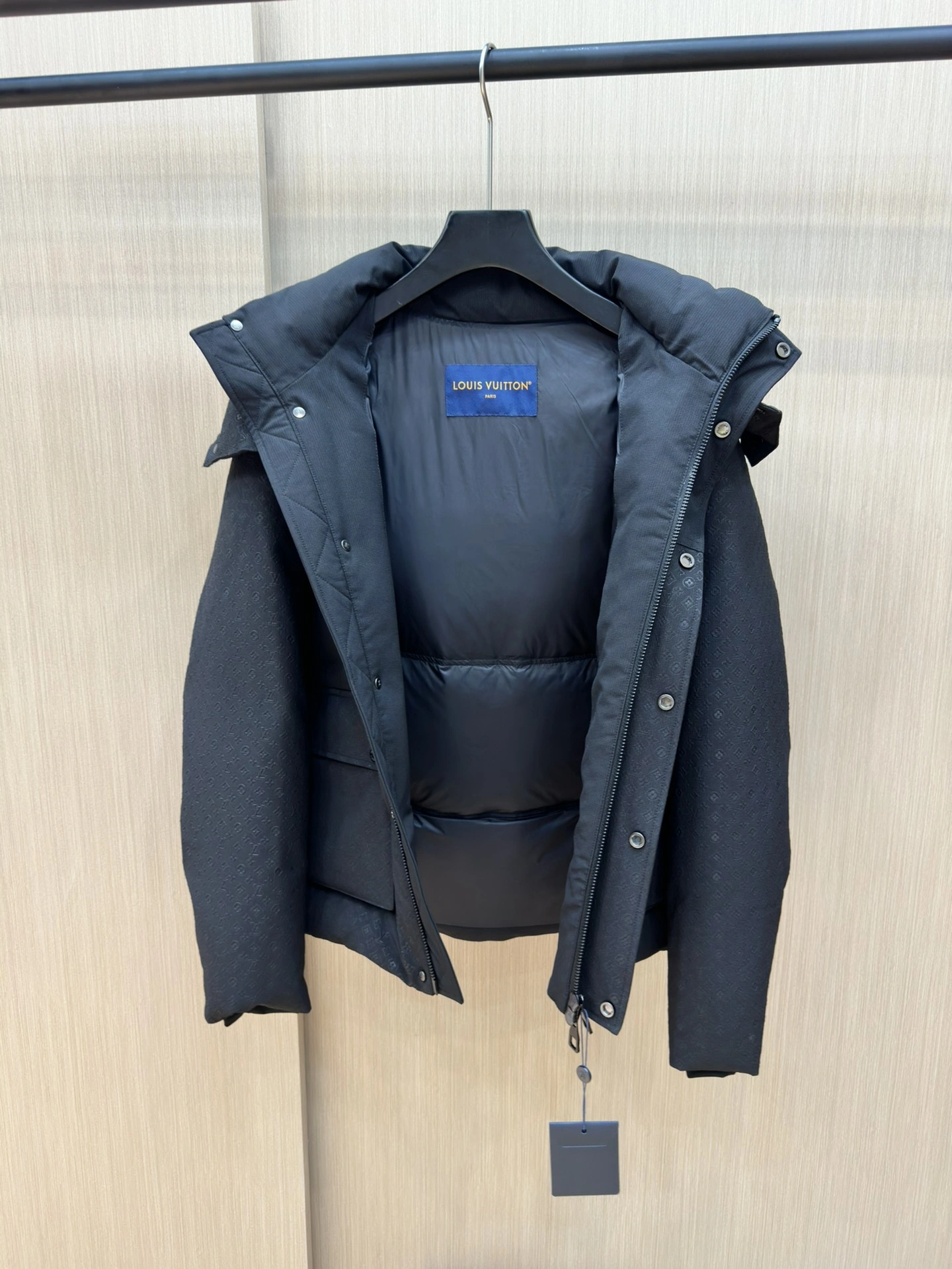 High accuracy Louis Vuitton Down Jackets