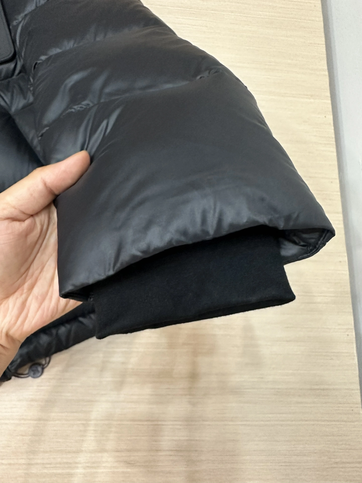 Exact replica Louis Vuitton Down Jackets