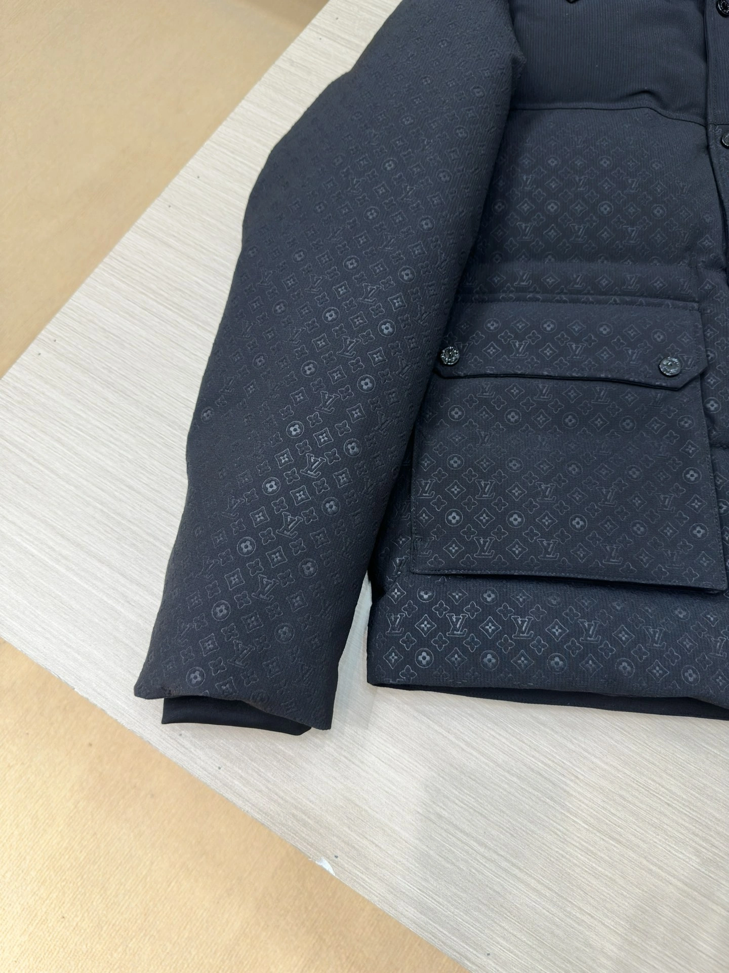 Mirror quality Louis Vuitton Down Jackets