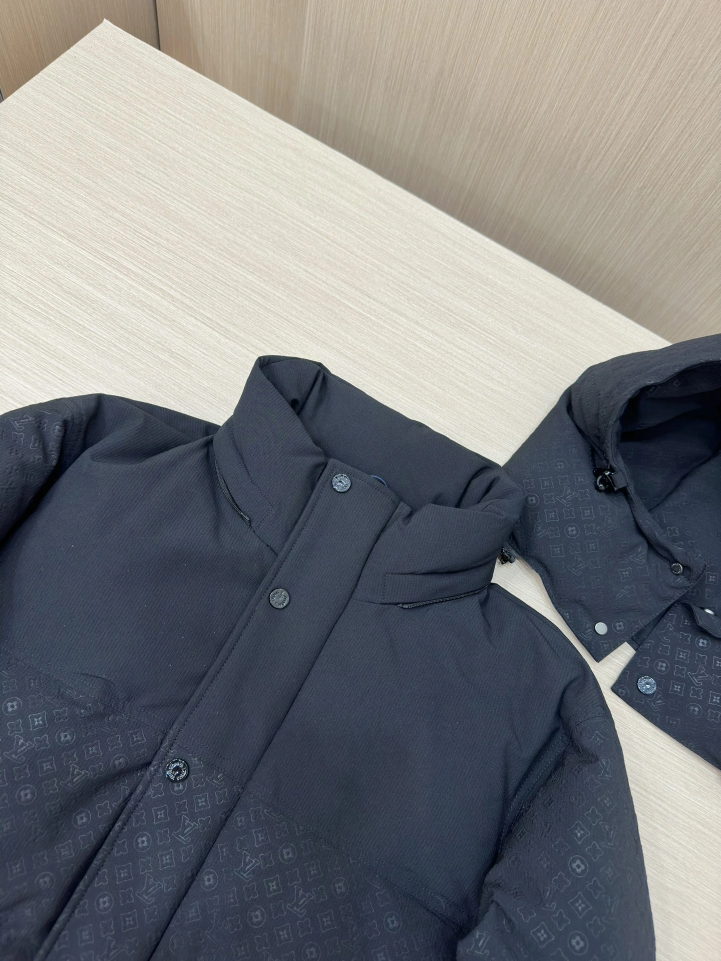 Mirror quality Louis Vuitton Down Jackets