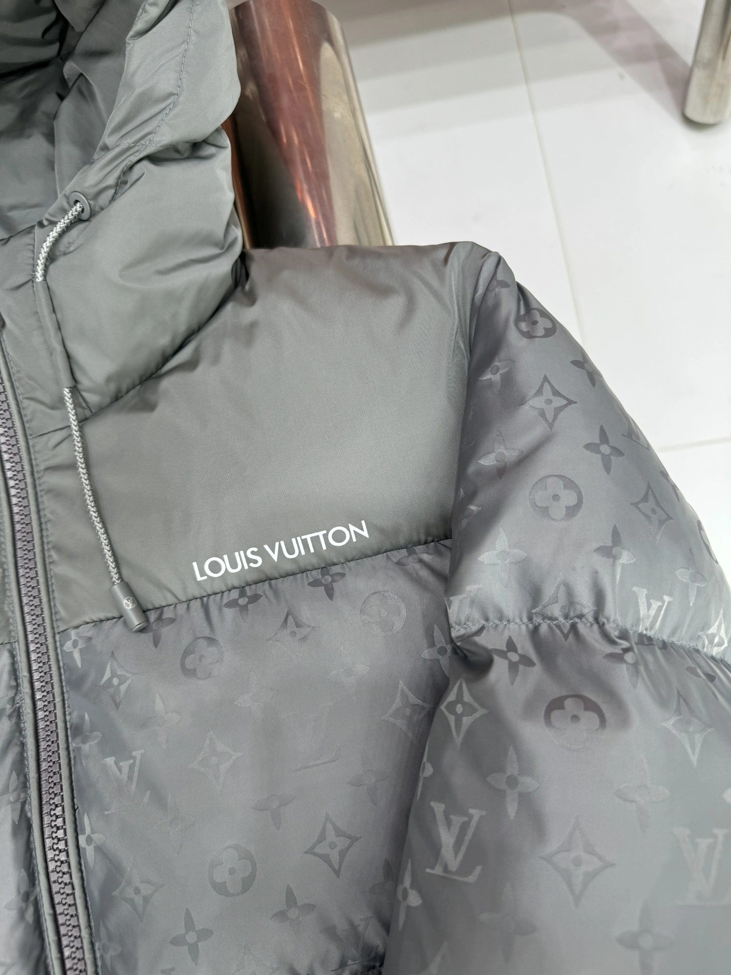 Precise copy Louis Vuitton Down Jackets