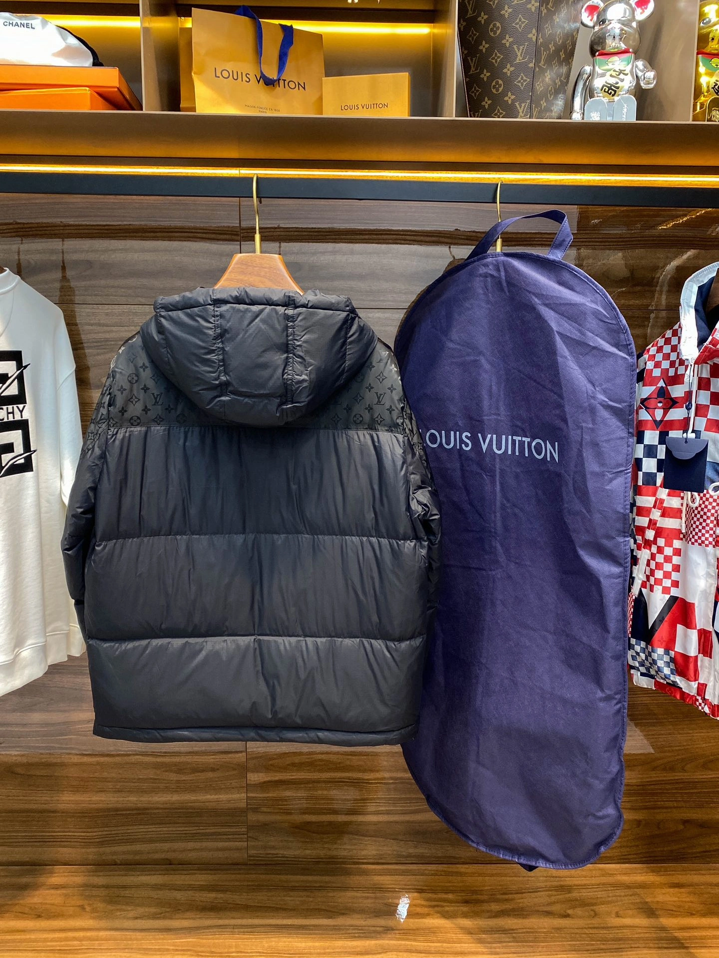 Economical Louis Vuitton Down Jackets