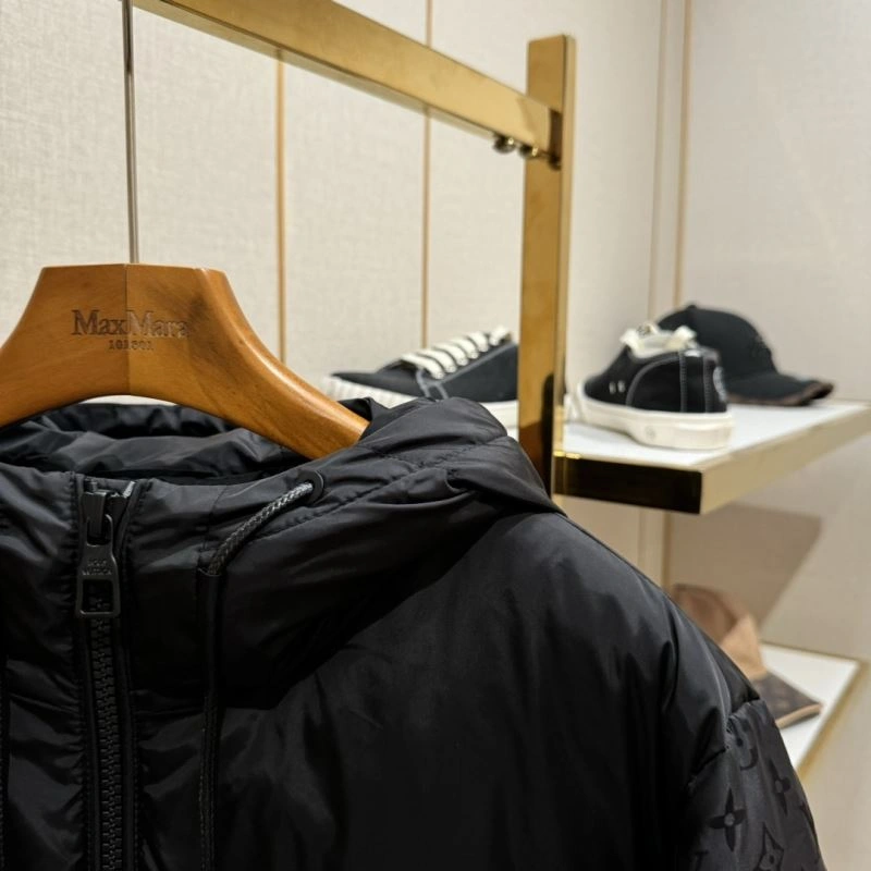 Accurate model Louis Vuitton Down Jackets