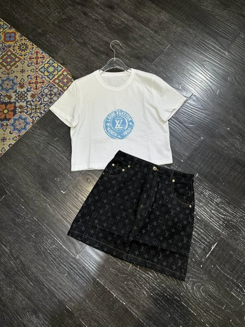 Affordable Louis Vuitton Dress Suits