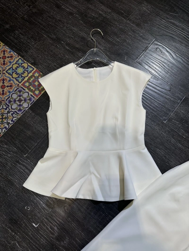 Real Louis Vuitton Dress Suits