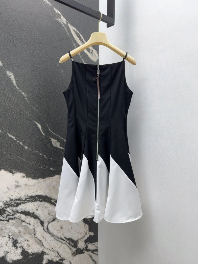 Precise copy Louis Vuitton Dress
