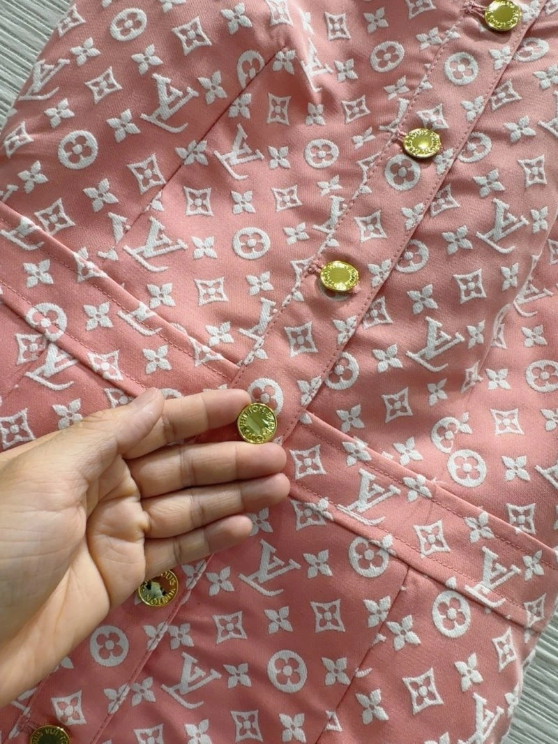 Accurate model Louis Vuitton Dress