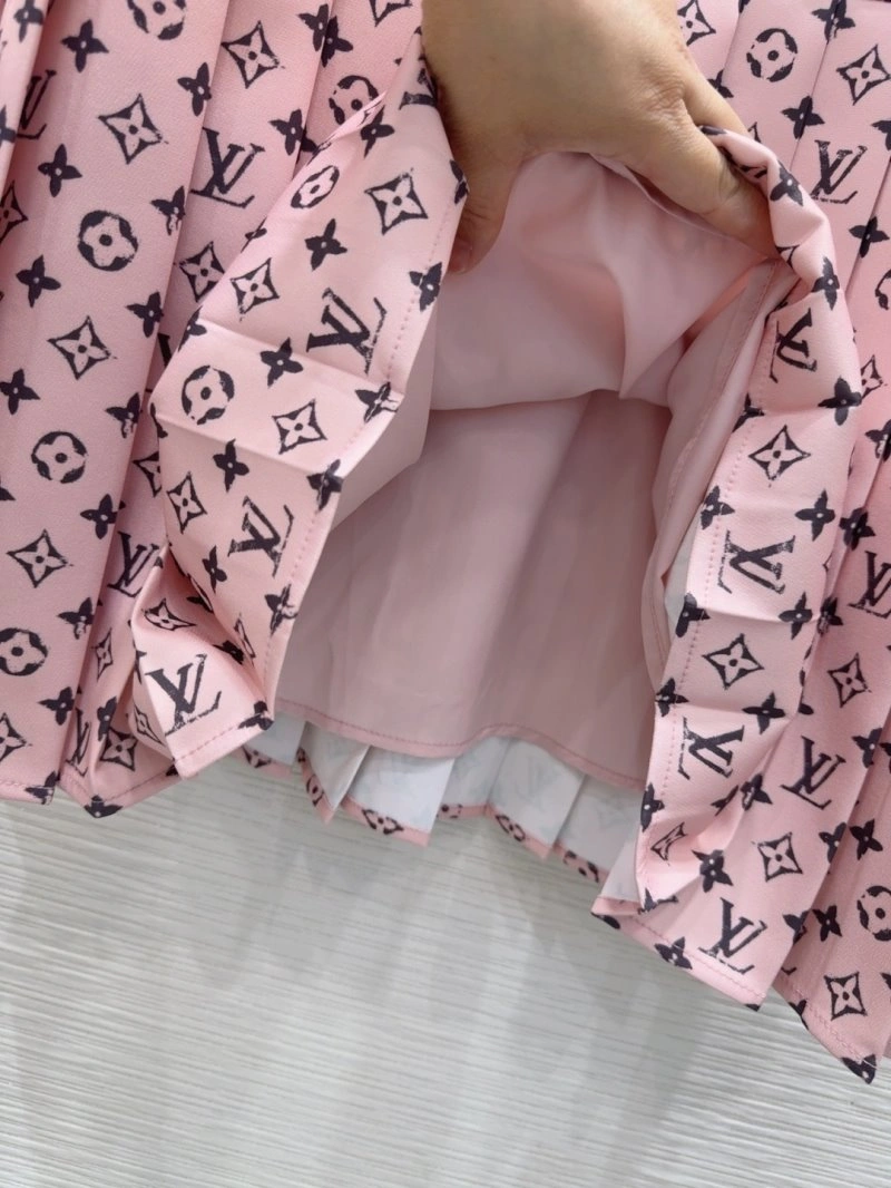 Accurate model Louis Vuitton Dress