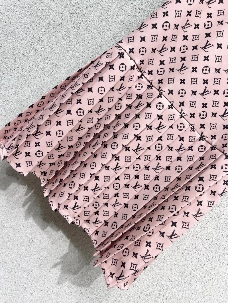 Accurate model Louis Vuitton Dress
