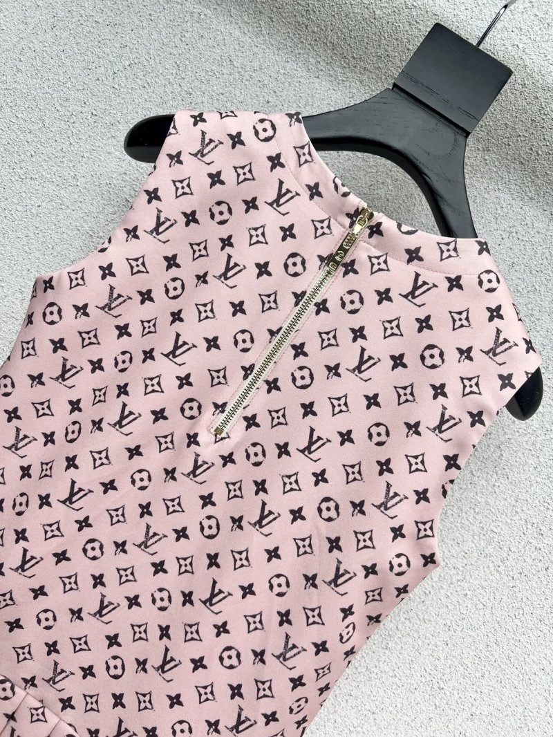 Accurate model Louis Vuitton Dress