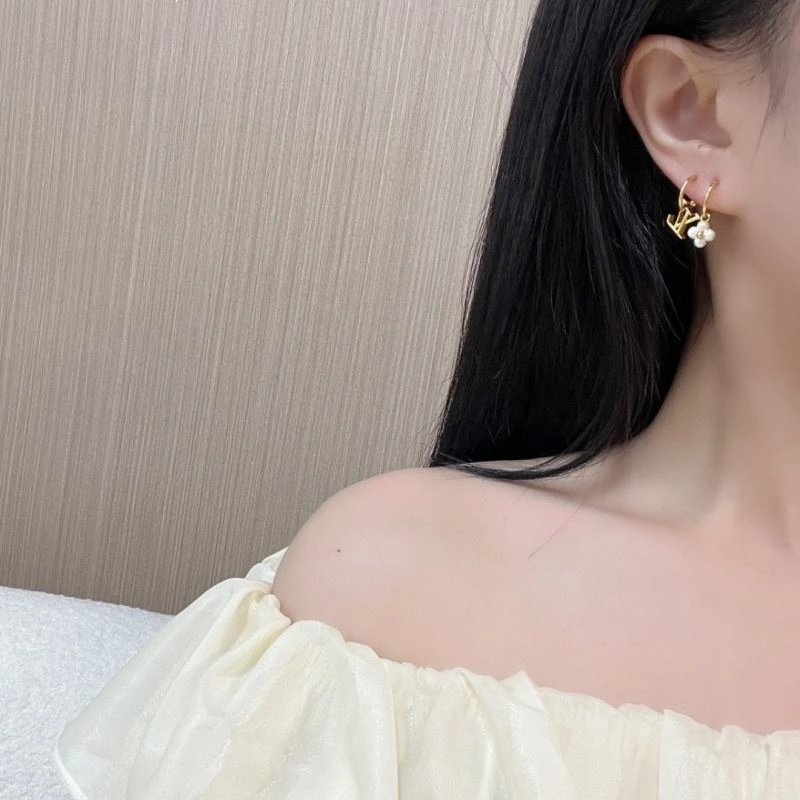 Mirror quality Louis Vuitton Earrings