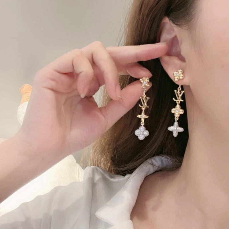 Cut-rate Louis Vuitton Earrings