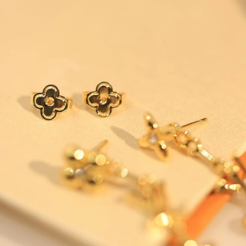 Cut-rate Louis Vuitton Earrings