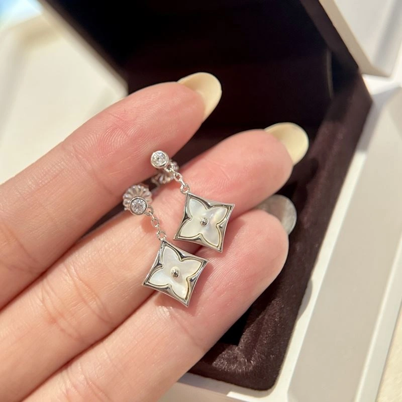 Official Louis Vuitton Earrings