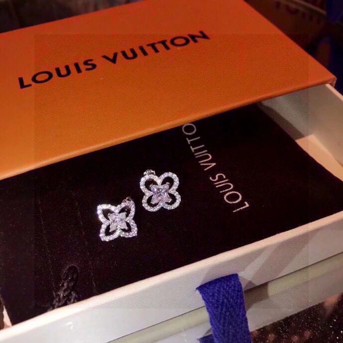 Legit Louis Vuitton Earrings