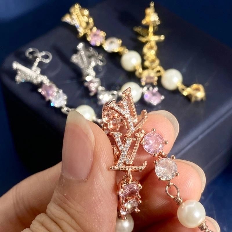 Mirror quality Louis Vuitton Earrings