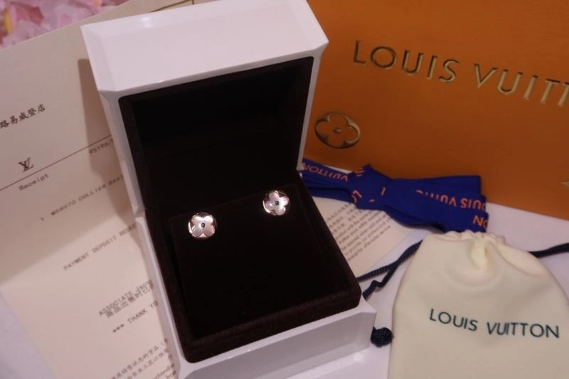 Economical Louis Vuitton Earrings