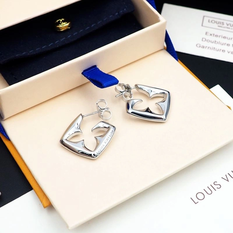 Inexpensive Louis Vuitton Earrings