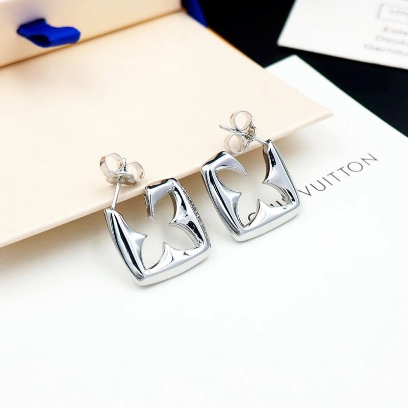 Inexpensive Louis Vuitton Earrings