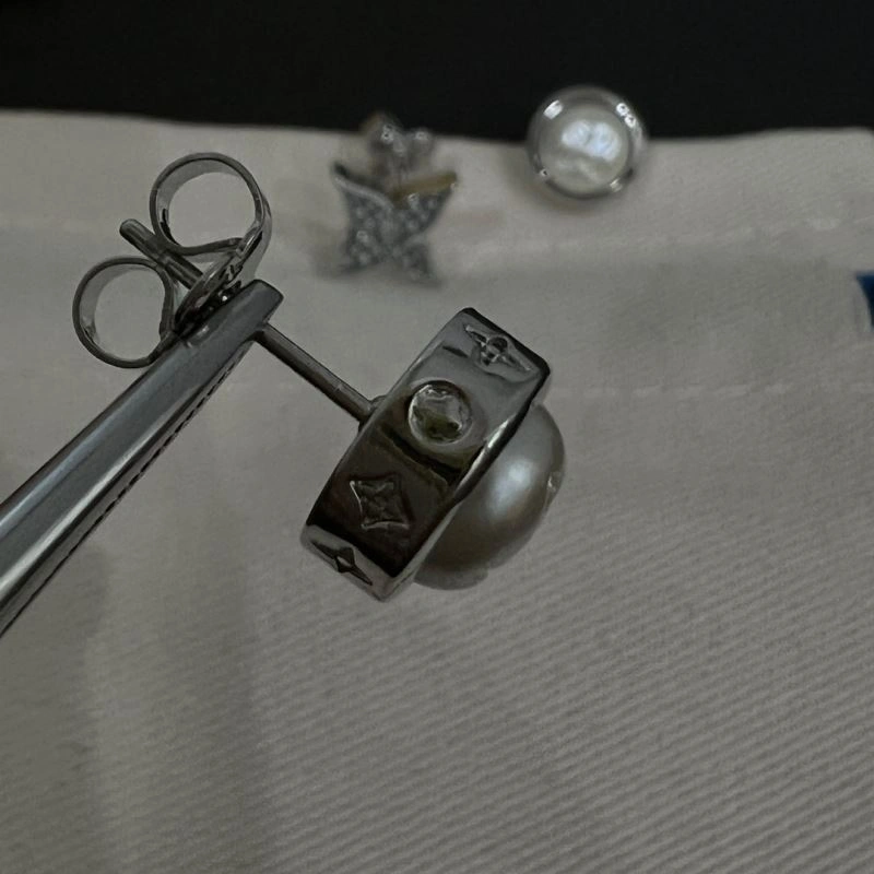 Reasonably priced Louis Vuitton Earrings