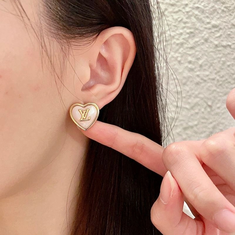 High accuracy Louis Vuitton Earrings