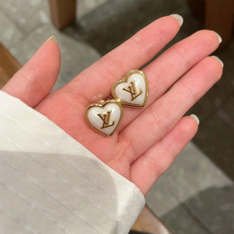 High accuracy Louis Vuitton Earrings