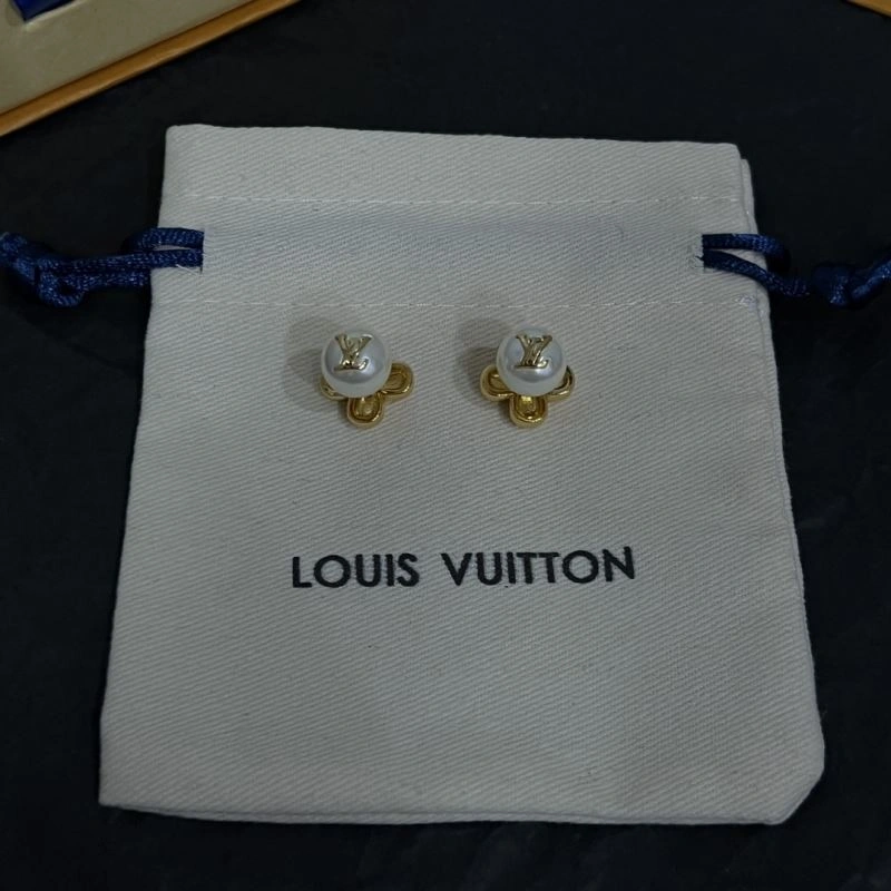 Inexpensive Louis Vuitton Earrings