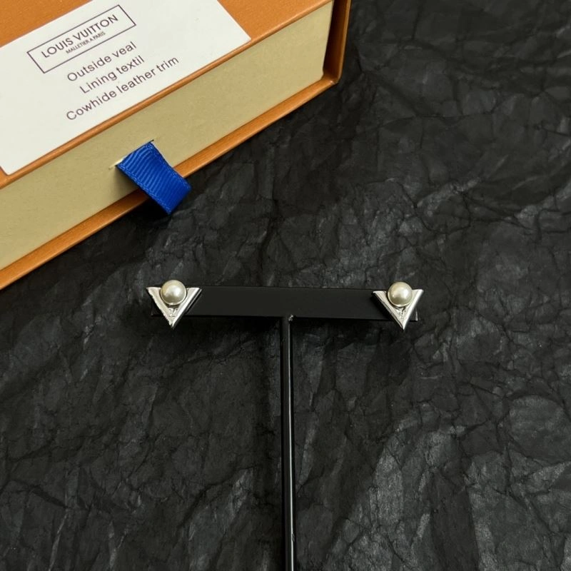 Value-priced Louis Vuitton Earrings