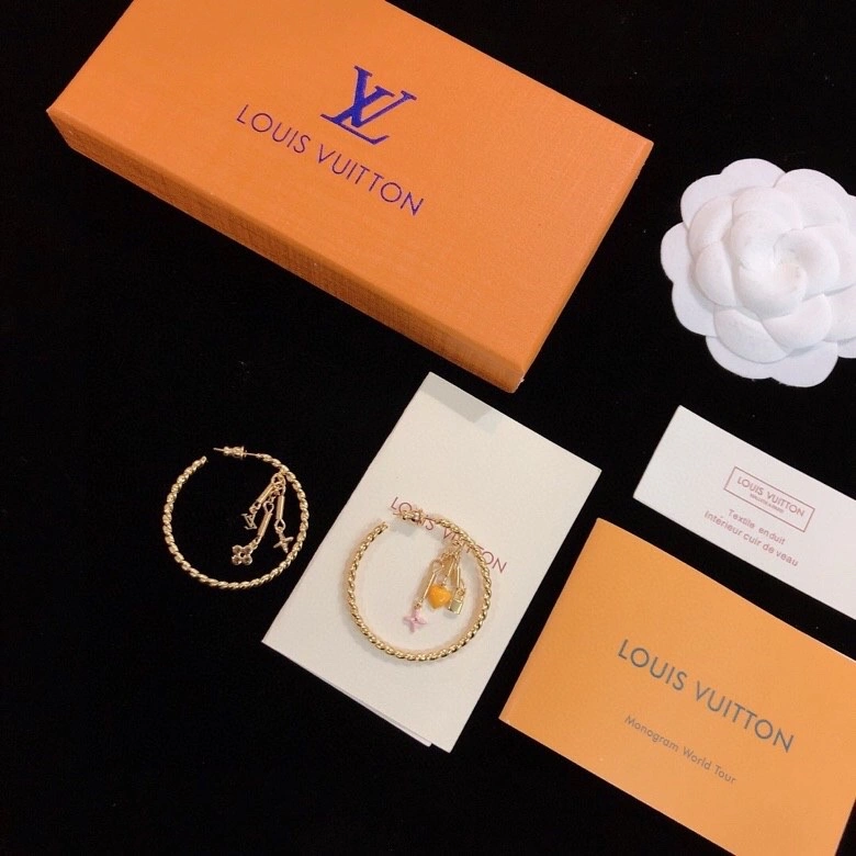 Bargain Louis Vuitton Earrings