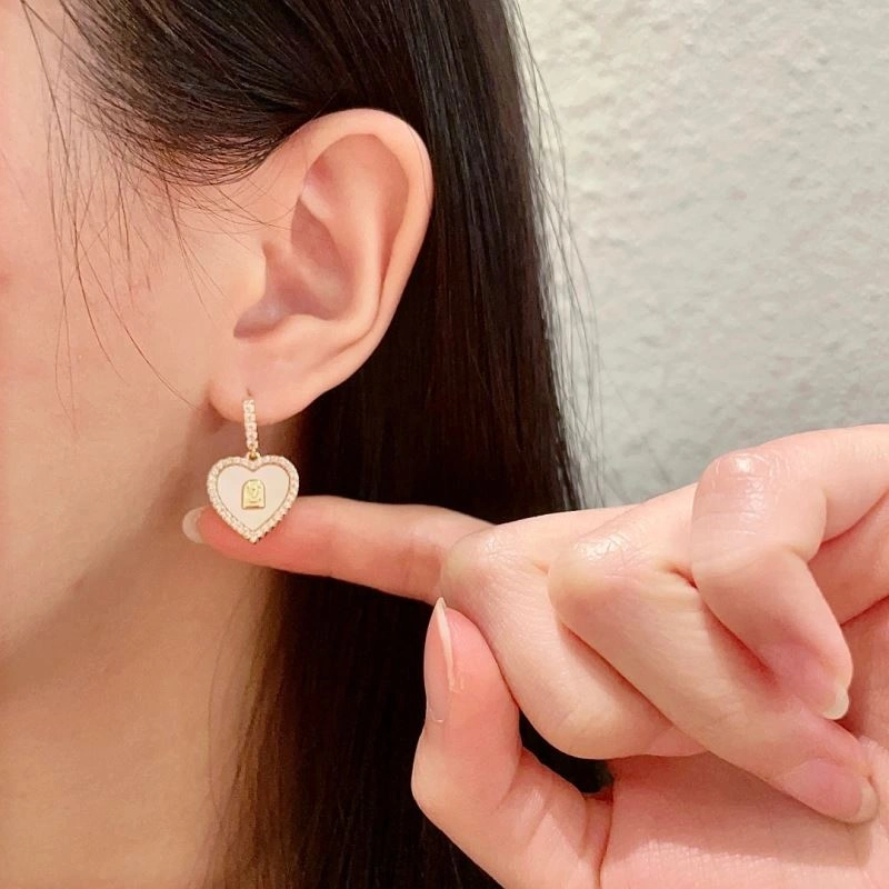 Bargain Louis Vuitton Earrings