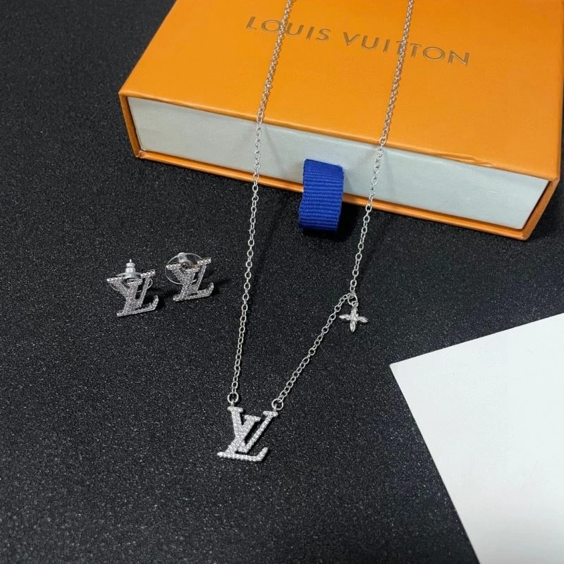 Brand-authenticated Louis Vuitton Earrings