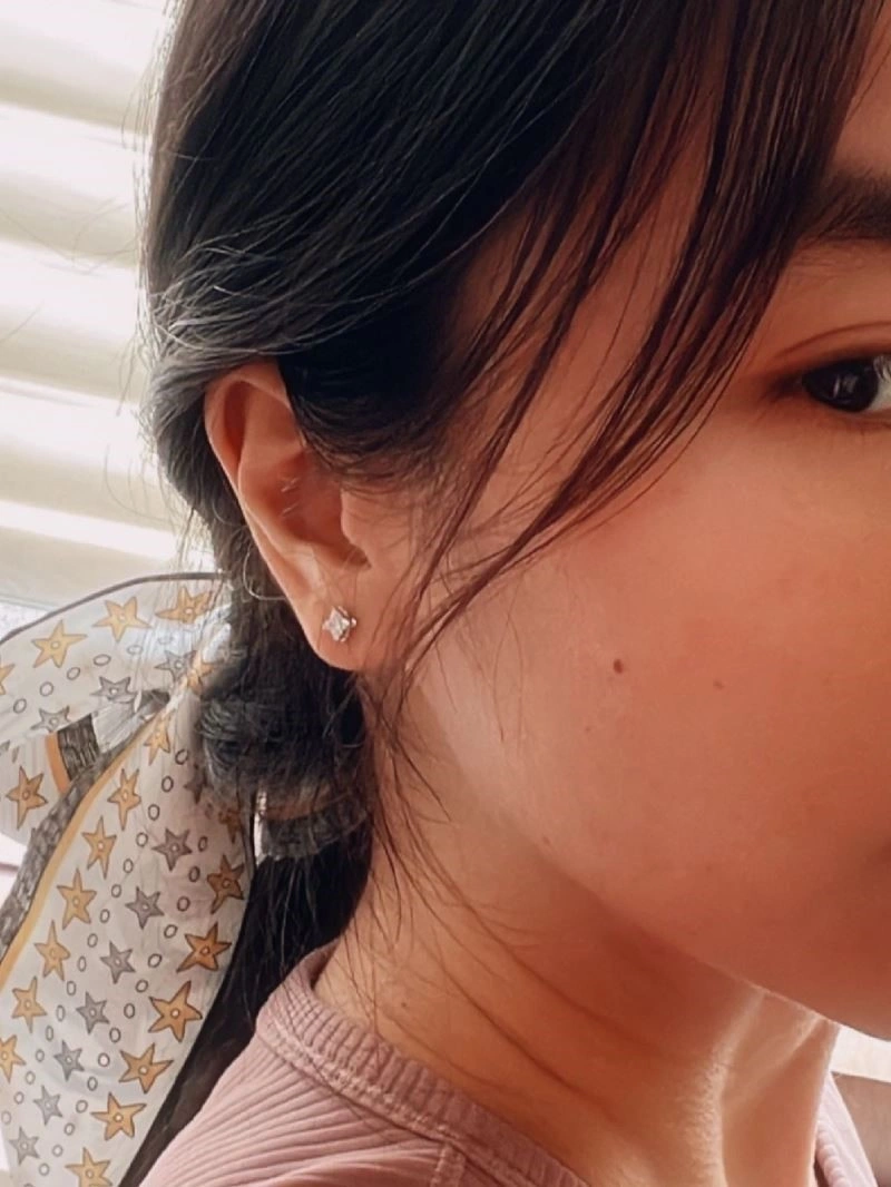 Bargain Louis Vuitton Earrings