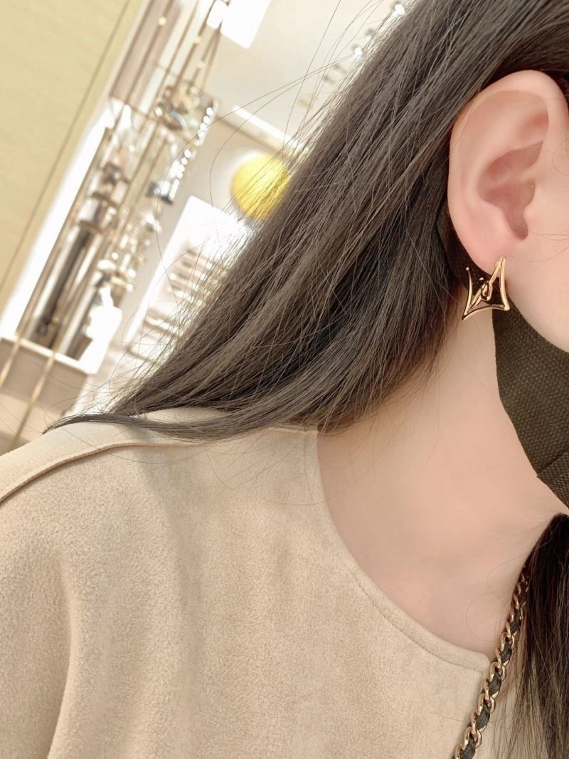 Bargain Louis Vuitton Earrings
