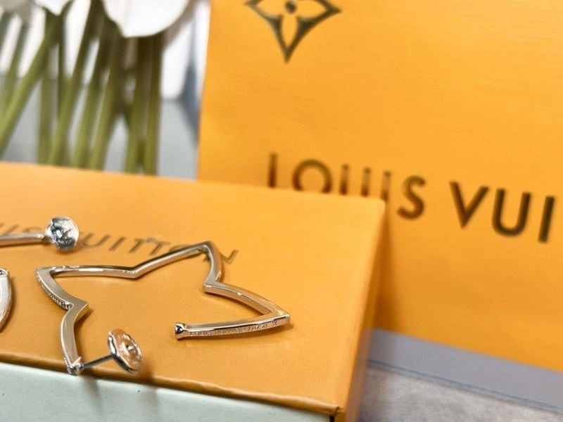 Discounted Louis Vuitton Earrings
