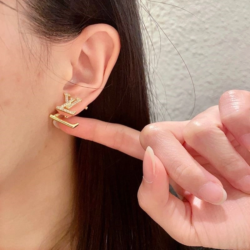 Bargain Louis Vuitton Earrings